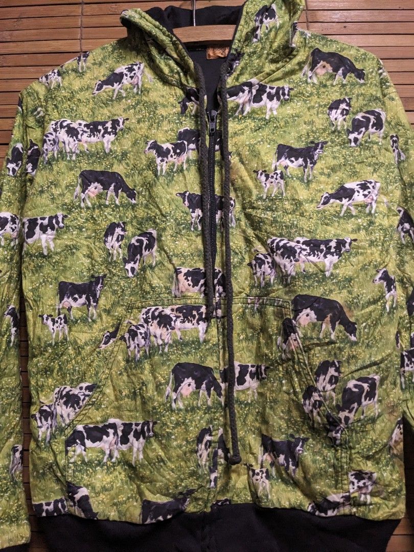 Vintage Full Print Cow Zip Hoodie, Women's Fashion, Coats, Jackets and ...