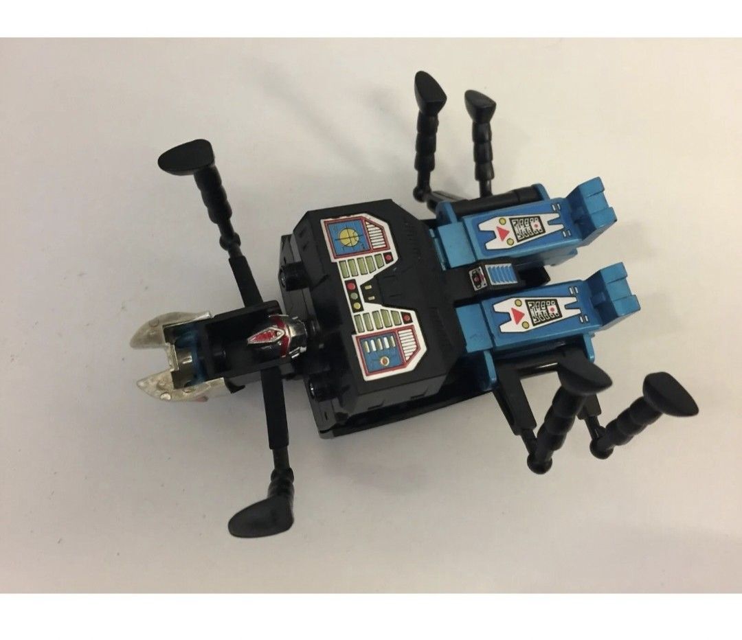 Vintage Transformers Convertors 1984 Creeper Cockroach Bug, Hobbies ...