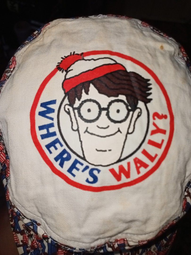WHERE'S WALLY VINTAGE CAP, Men's Fashion, Watches & Accessories, Cap ...
