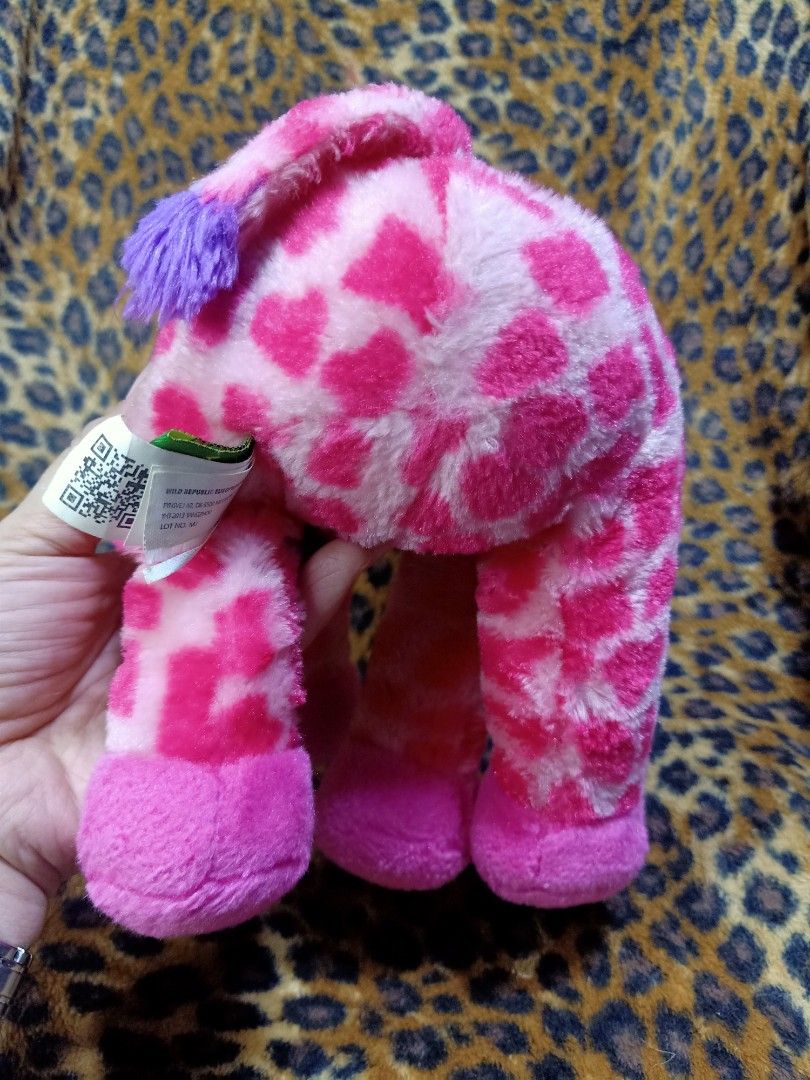 WILD REPUBLIC VERY PRETTY PINK PURPLE GIRAFFE PLUSH TOY, Hobbies & Toys ...