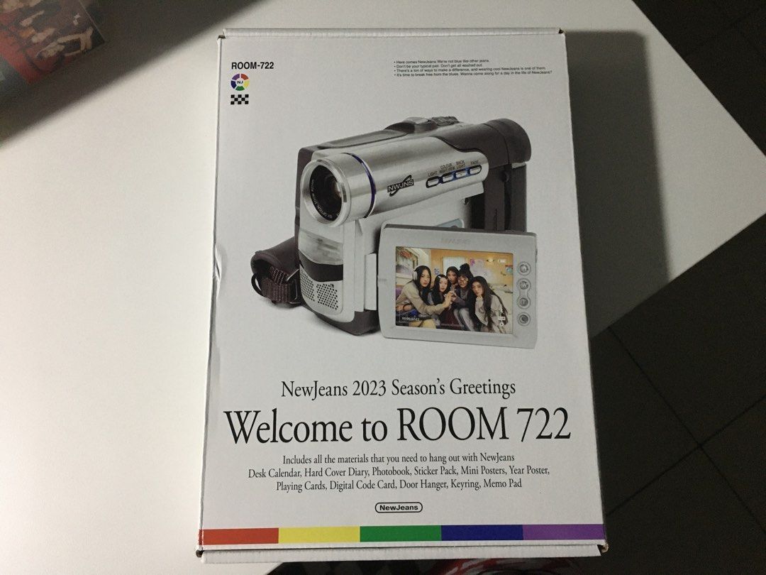 WTS Newjeans season greetings 2023 sg23 items, Hobbies & Toys ...