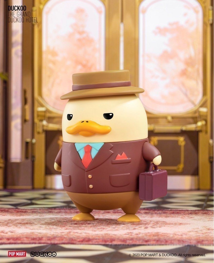WTT WTS Authentic Popmart Duckoo the grand hotel Sunbed / suitcase kid ...