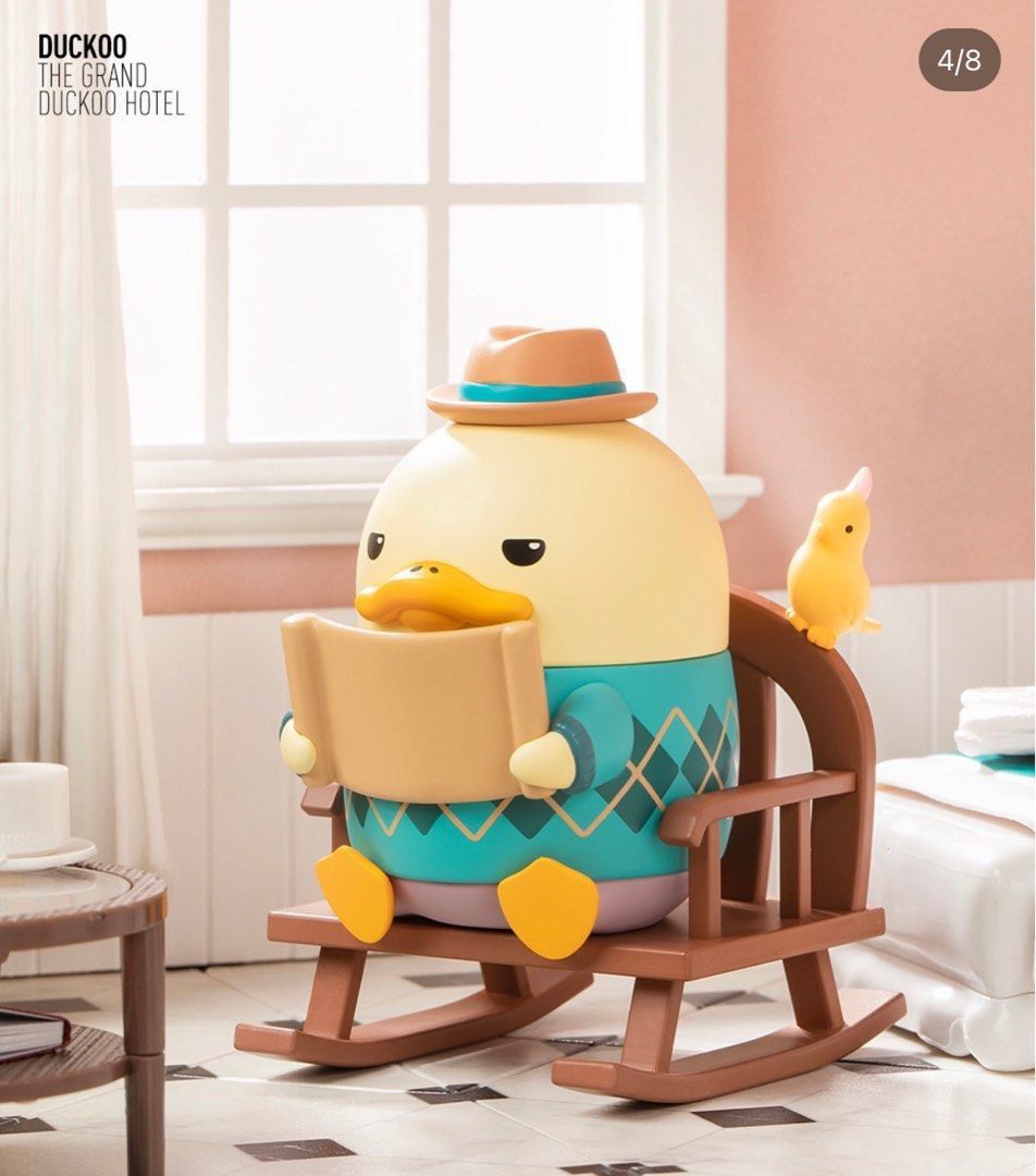WTT WTS Authentic Popmart Duckoo the grand hotel Sunbed / suitcase kid ...