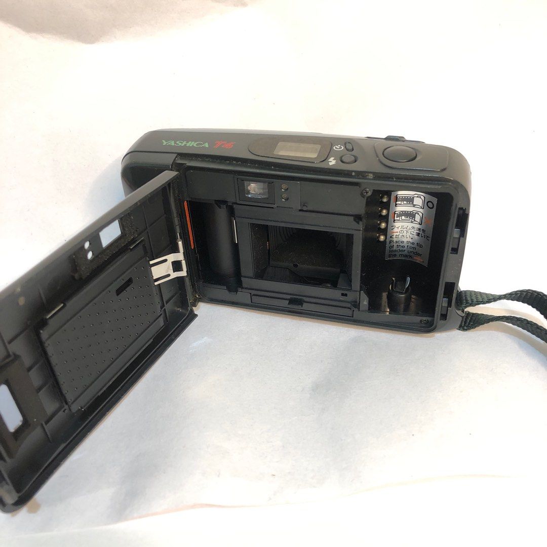 Kyocera Yashica T4 Safari (Limited Edition) [with original case], Photography, Cameras on Carousell