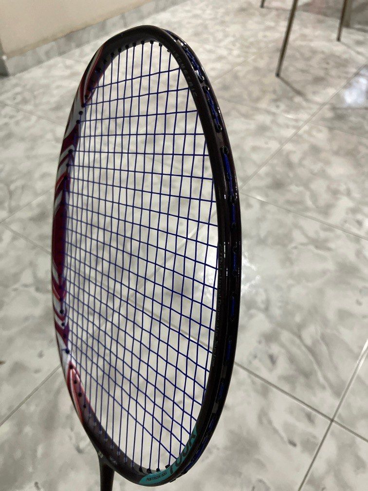 Yonex astrox 100 tour 4u (20%), Sports Equipment, Sports & Games ...