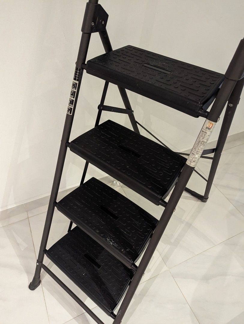 4 Steps Carbon Steel Pipe Slim Ladder, Furniture & Home Living, Home ...