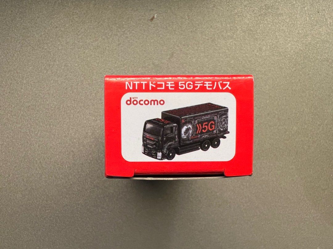 全新未開 Tomica 特注 ISUZU GIGA NTT Docomo 5G 貨車, 興趣及遊戲, 玩具 & 遊戲類 - Carousell