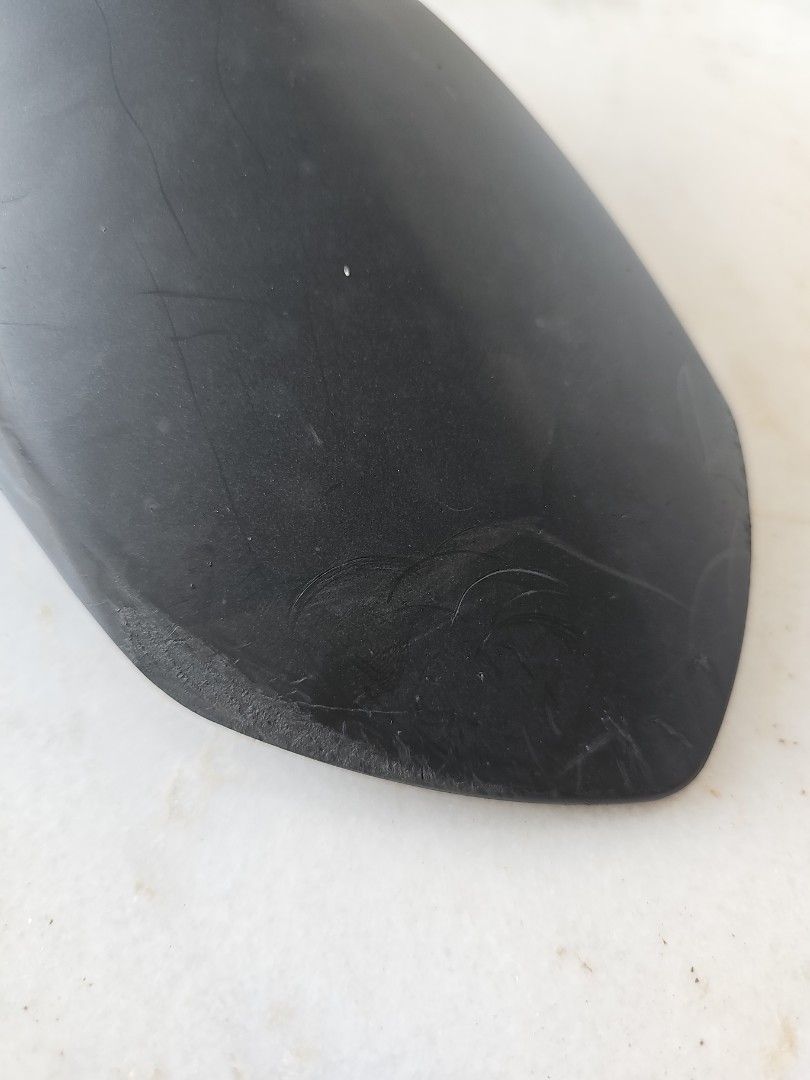 Aerox V1 front fender, Motorcycles, Motorcycle Accessories on Carousell