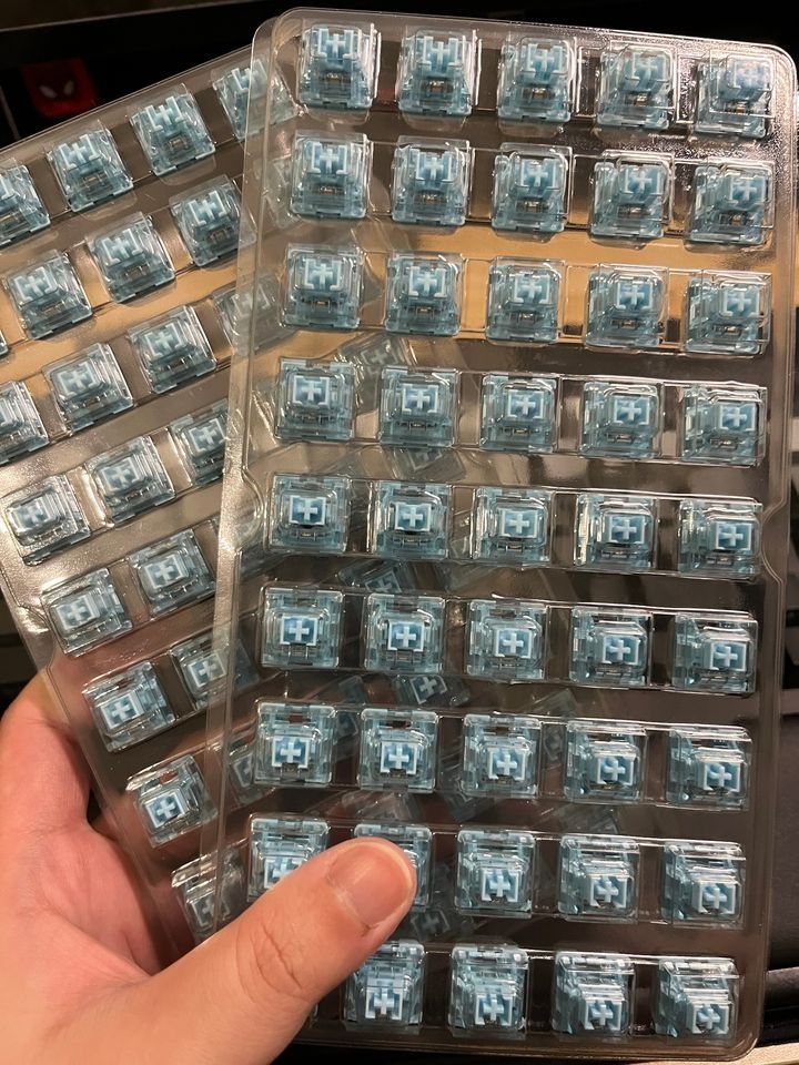 Akko V3 Cream Blue Pro Pre-lubed Tactile Switch for Mechanical Keyboard ...