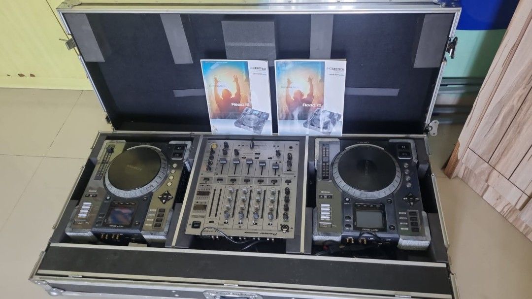 All in package Cortex HDTT 5000, Audio, Soundbars, Speakers ...