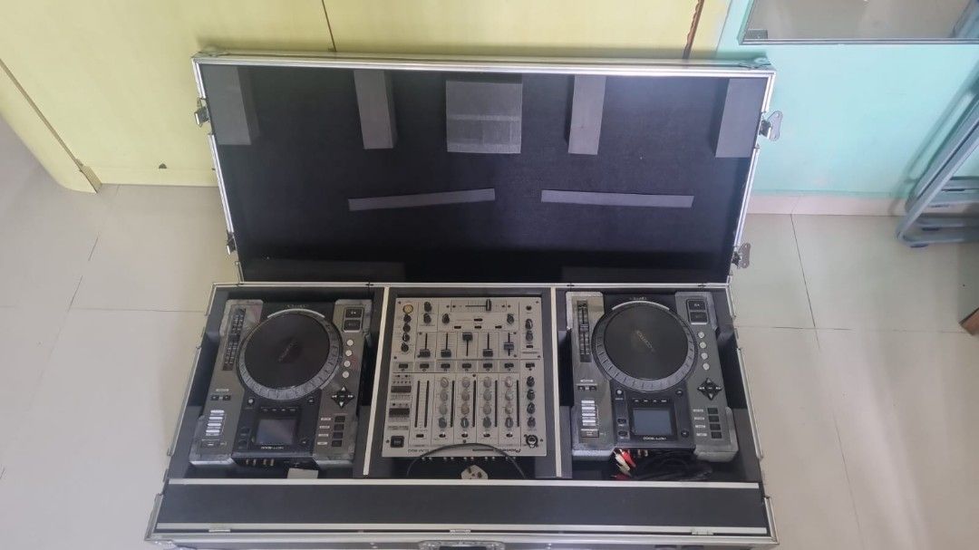 All in package Cortex HDTT 5000, Audio, Soundbars, Speakers ...