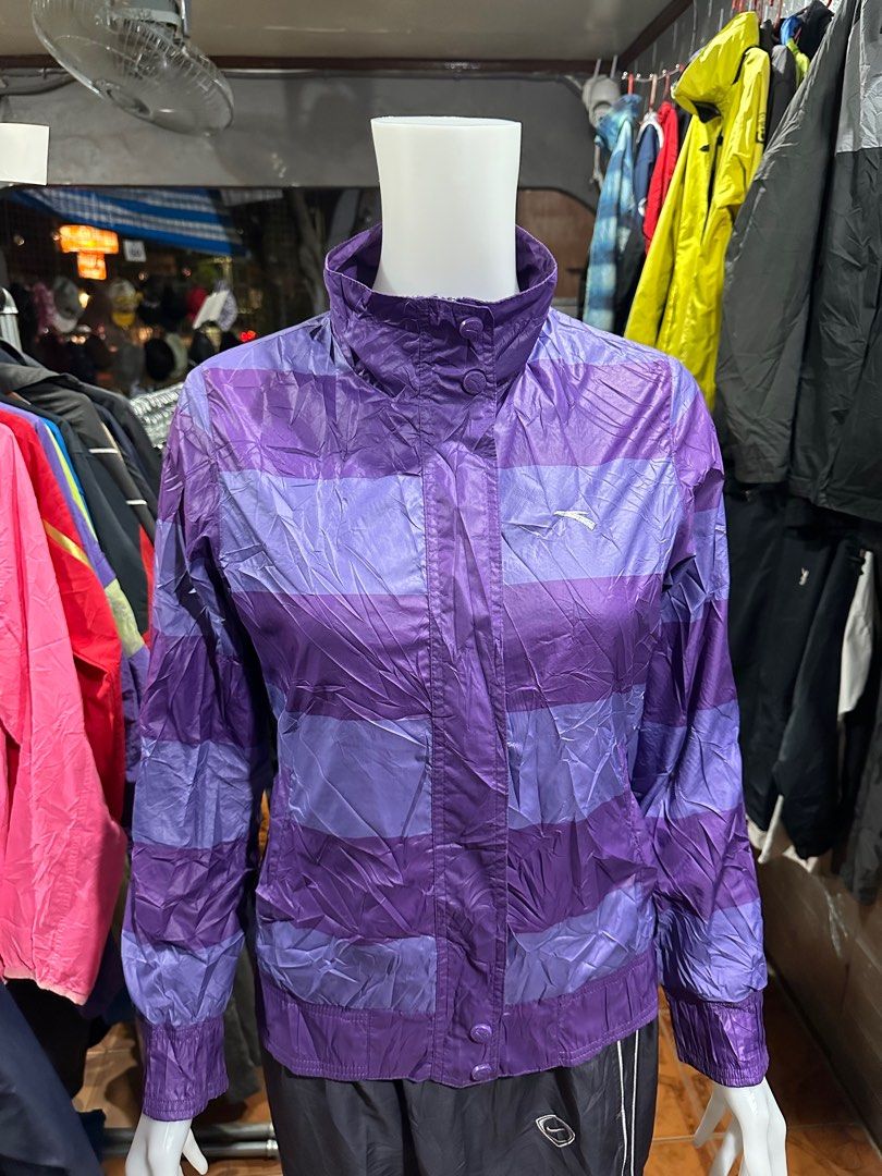 Anta, Women's Fashion, Coats, Jackets and Outerwear on Carousell