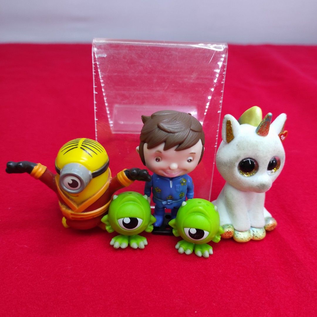 Assorted 1.6inches to 3.2inches collectible character figures 165 each ...