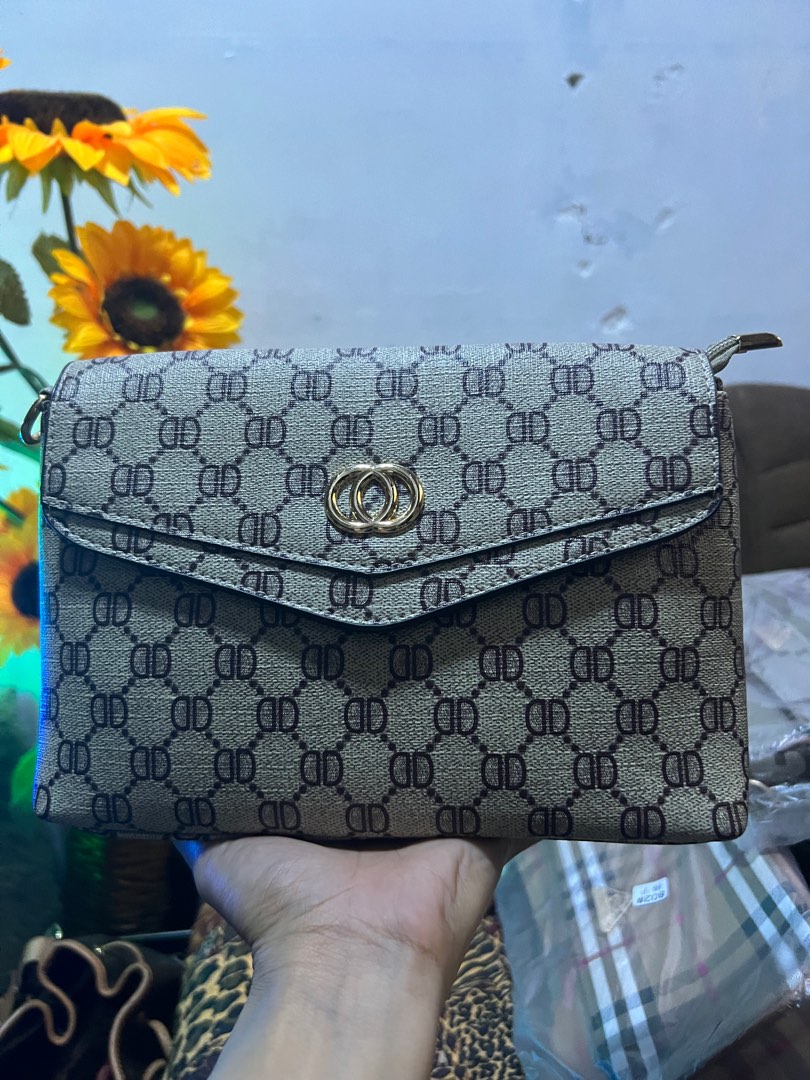 bags class a, Women's Fashion, Bags & Wallets, Cross-body Bags on Carousell