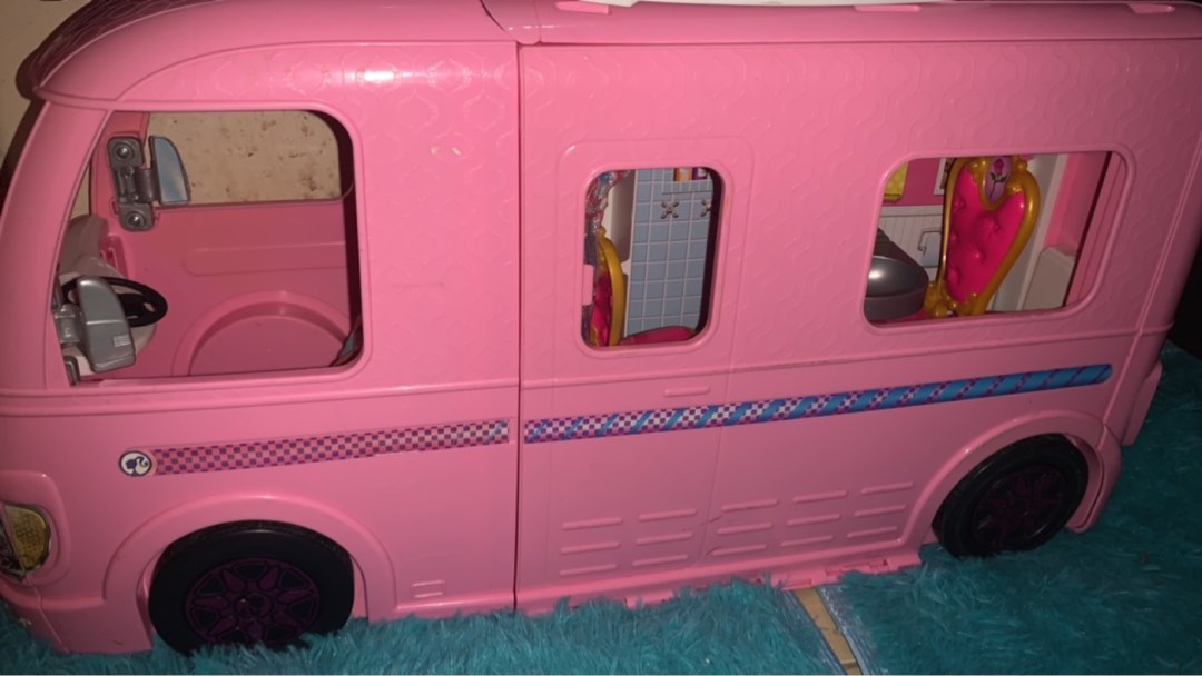 Barbie caravan, Hobbies & Toys, Toys & Games on Carousell