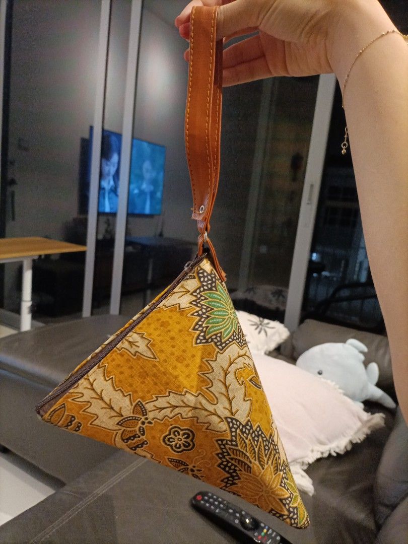 Batik triangle pouch/dumpling bag, Women's Fashion, Bags & Wallets ...