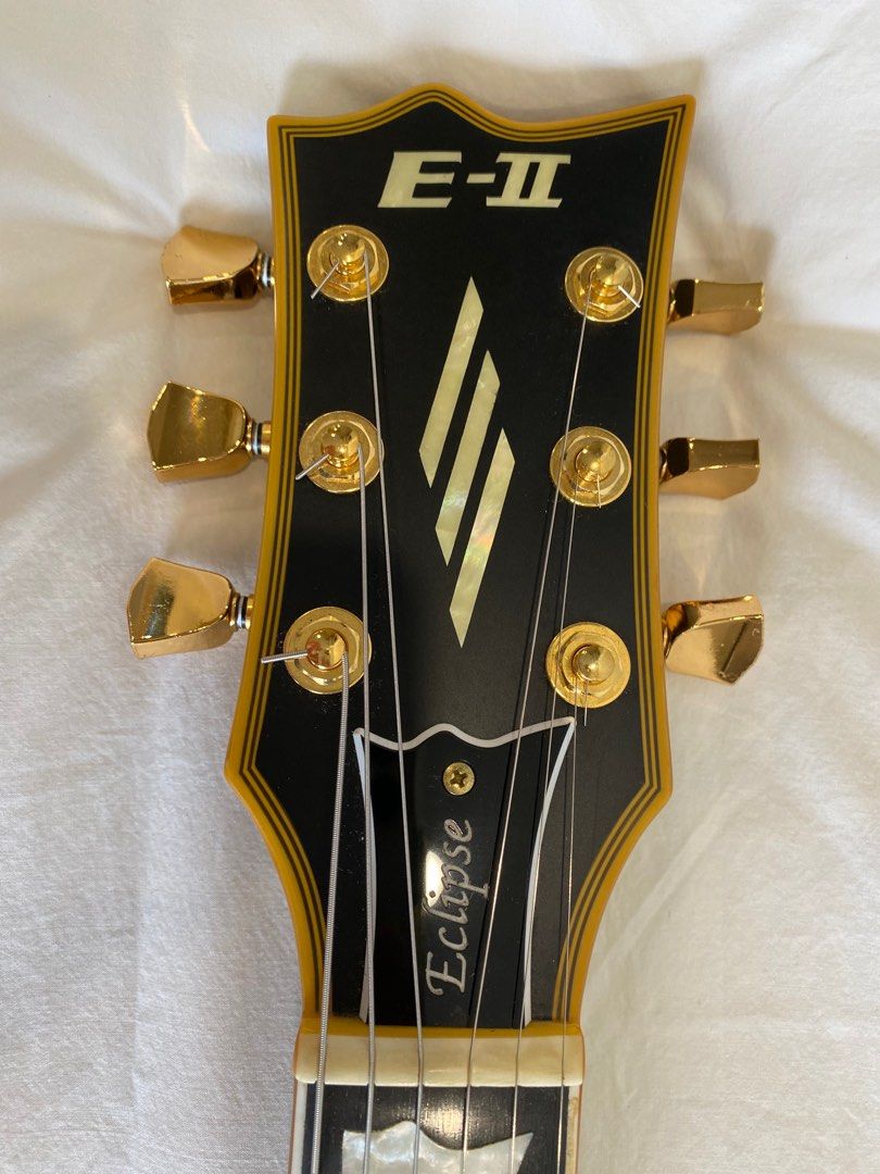 ESP Eclipse 2 Black and Gold (Les Paul), Hobbies & Toys, Music & Media ...