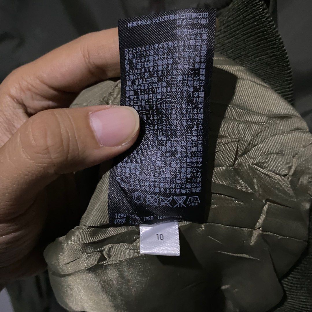 Bomber Jaket Uniqlo Ijo Army, Fesyen Pria, Pakaian , Baju Luaran di ...