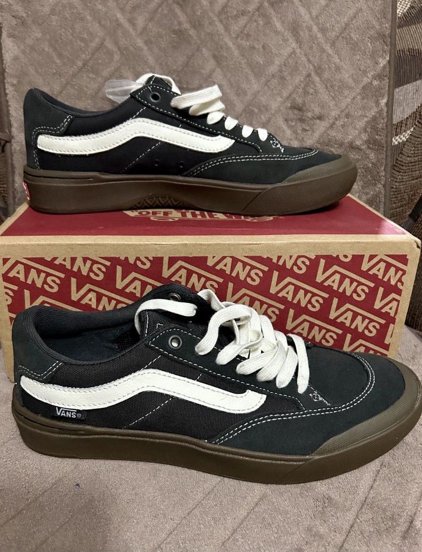 Brand new Vans, Men's Fashion, Footwear, Sneakers on Carousell