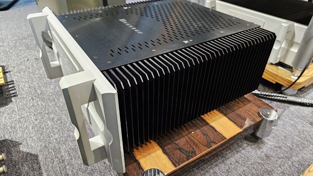 Bryston 28B3 monoblock Amplifier, Audio, Soundbars, Speakers ...