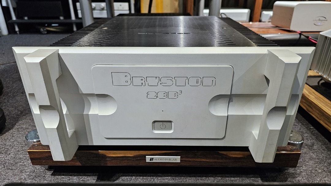 Bryston 28B3 monoblock Amplifier, Audio, Soundbars, Speakers ...