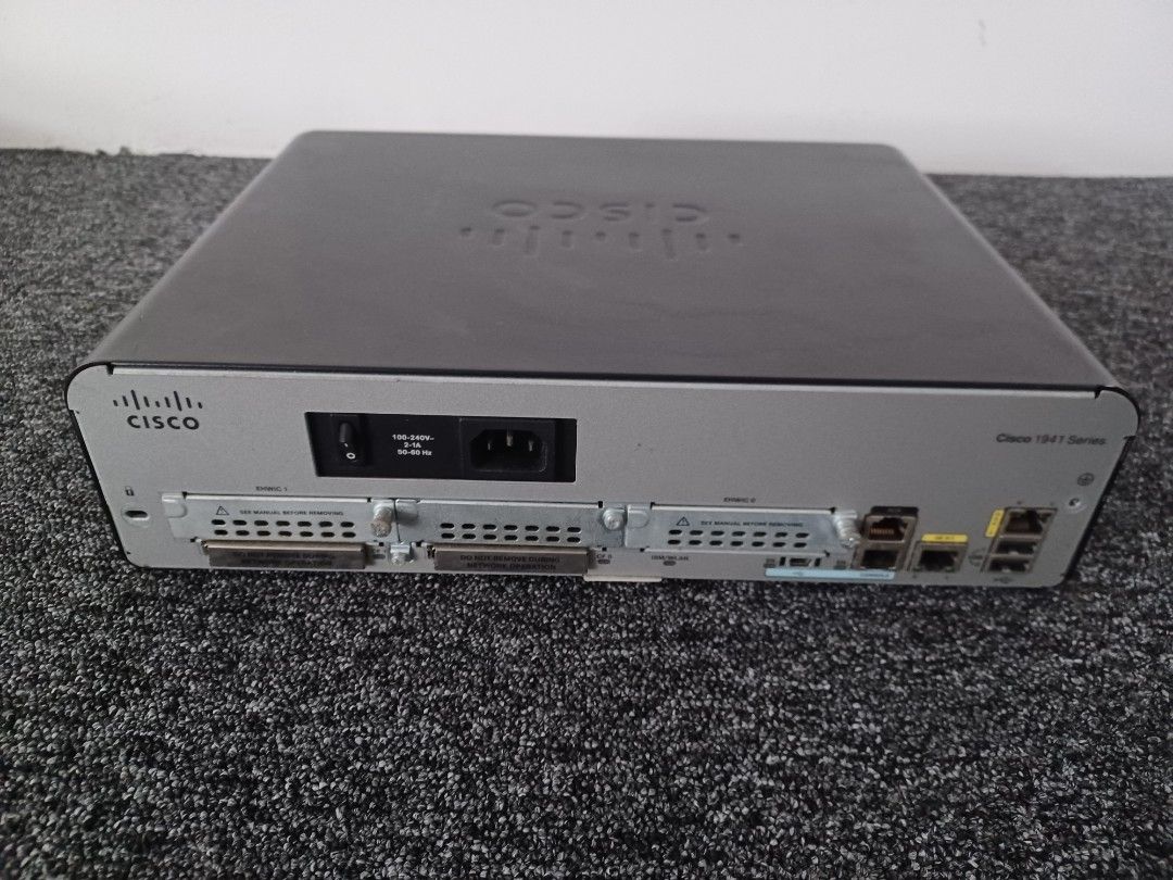 Cisco 1941 Intergrated Service Router, Computers & Tech, Parts ...