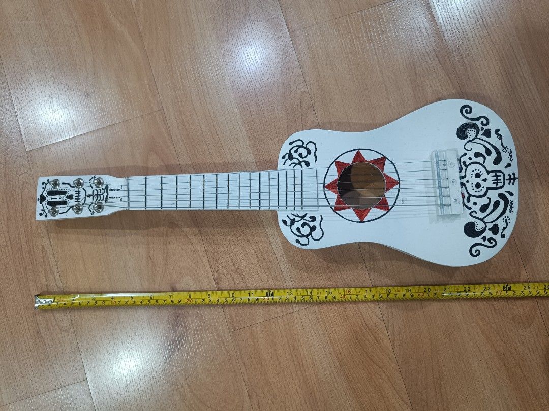 Coco movie Miguel character white guitar halloween costume, Hobbies & Toys, Music & Media ...