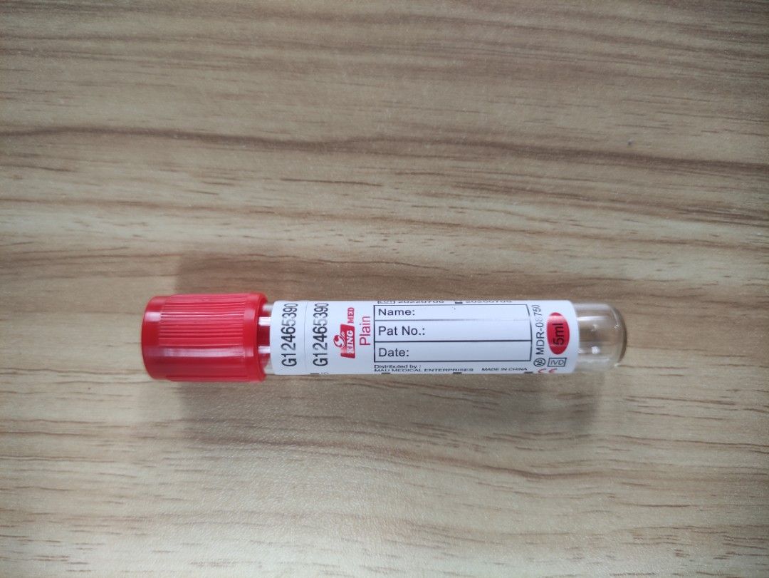 FREE Plain Red Top Tube Evacuated Tube Vacutainer, Health & Nutrition ...