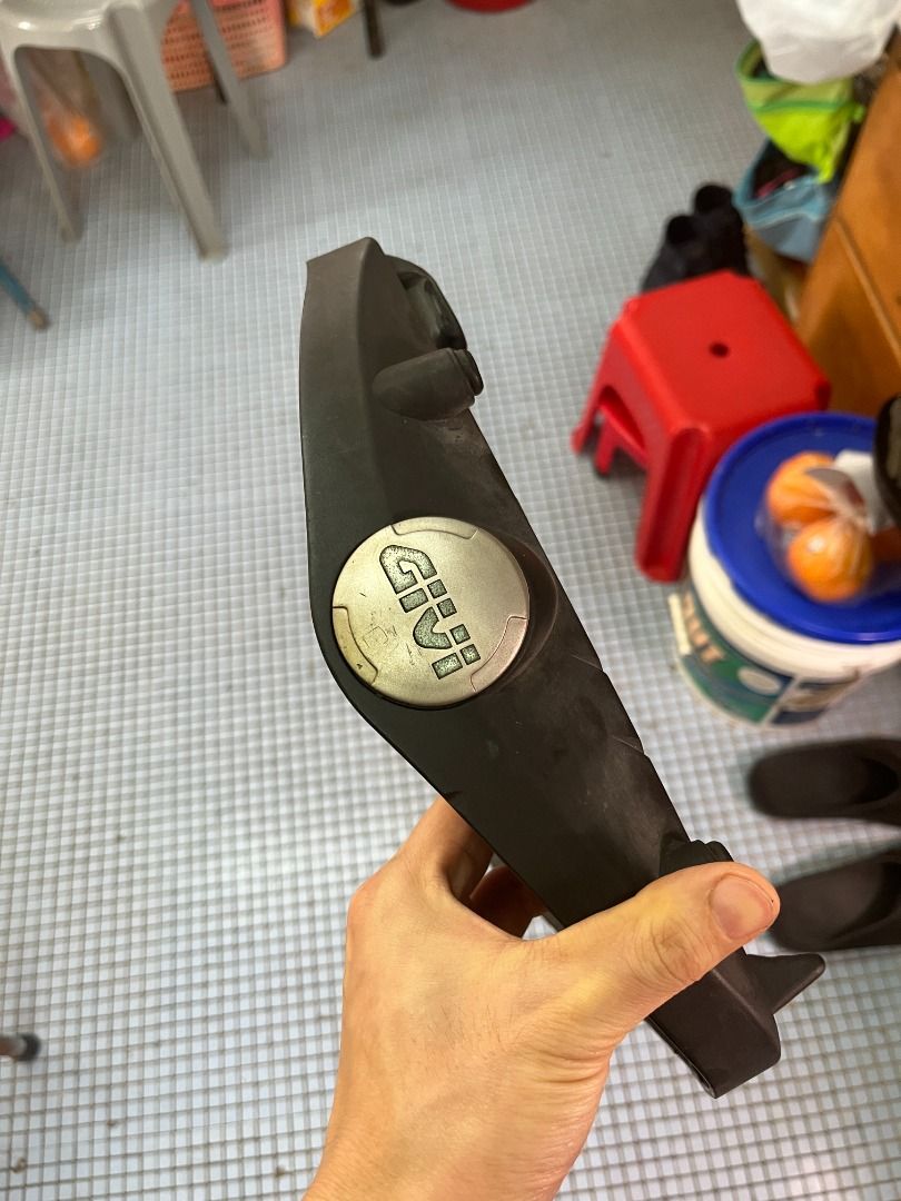 Givi MONOKEY SYSTEM M5, 電單車買賣 - Carousell