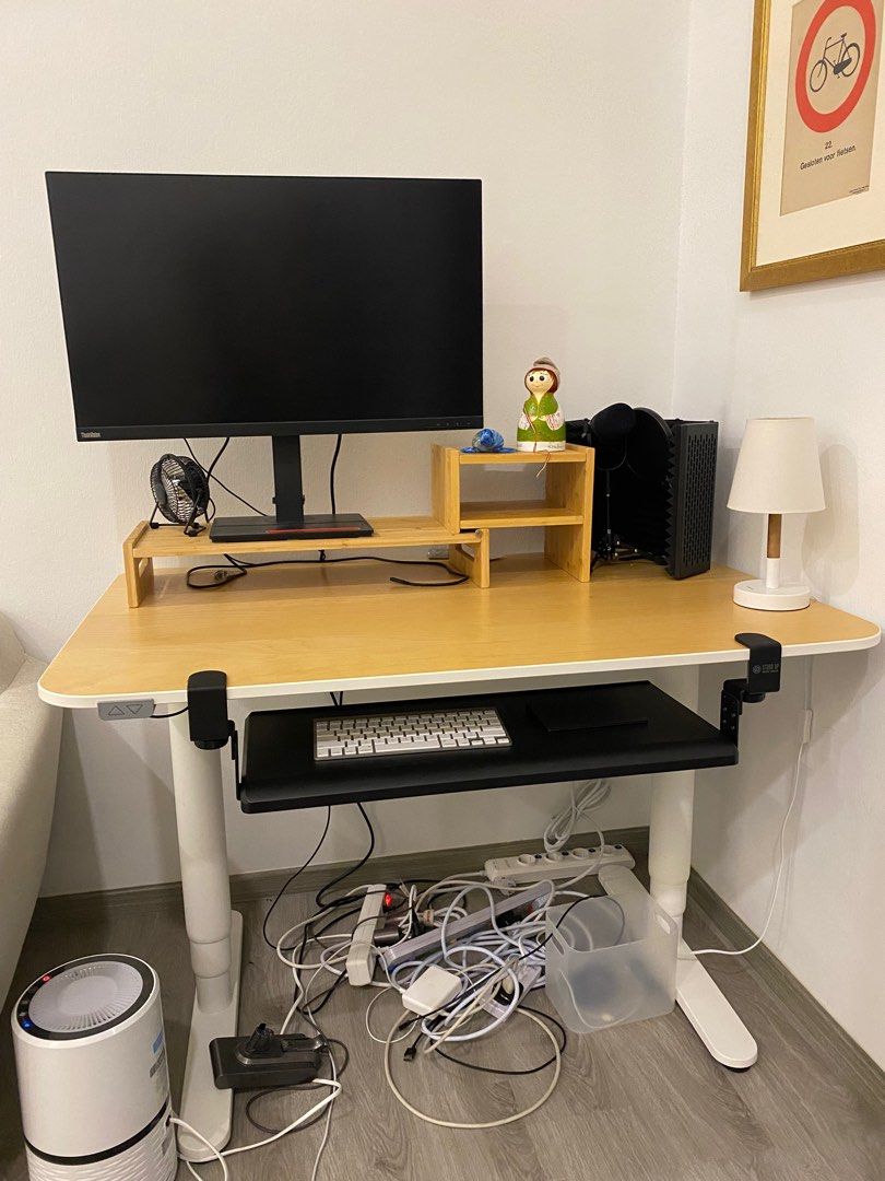 IKEA bekant sitting / standing desk (electric) EU plug, Furniture ...