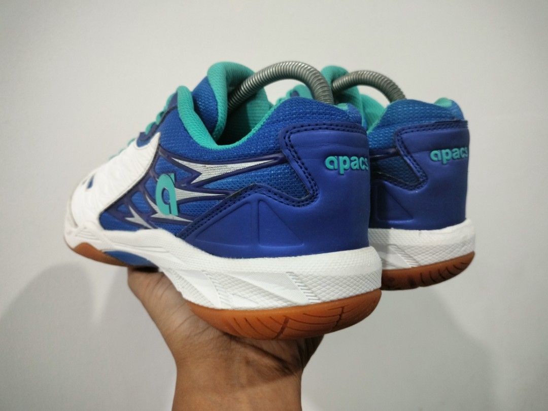 Kasut badminton apacs 8uk, Men's Fashion, Footwear, Casual shoes on ...