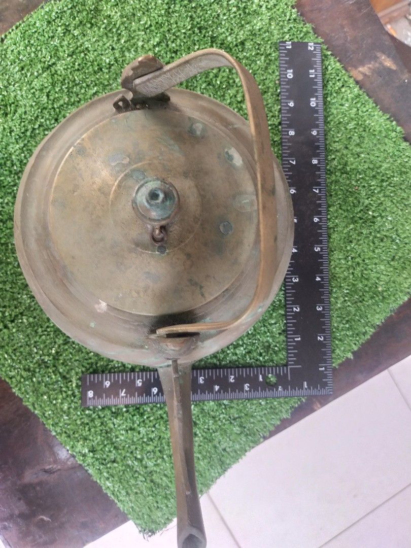 Kendi tembaga lama, Hobbies & Toys, Collectibles & Memorabilia, Vintage ...