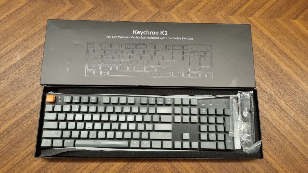 Keychron K1 full sized wireless mechanical keyboard - brown switches ...