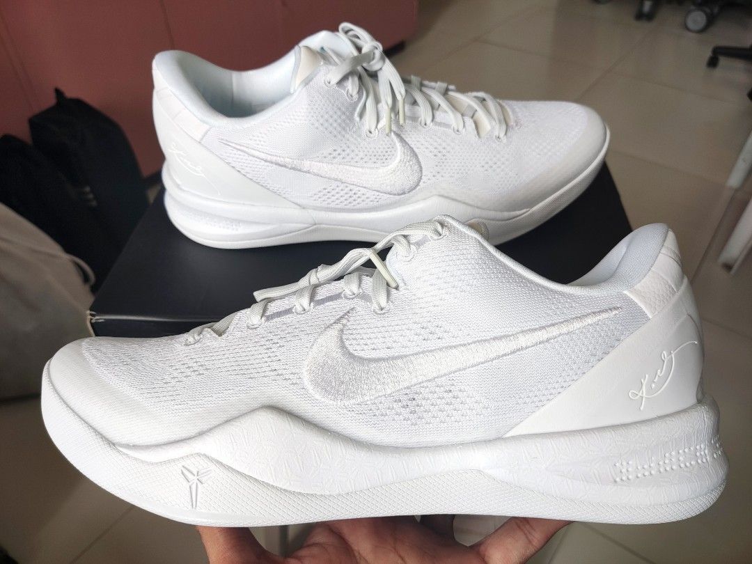 Kobe VIII Protro Halo, Men's Fashion, Footwear, Sneakers on Carousell