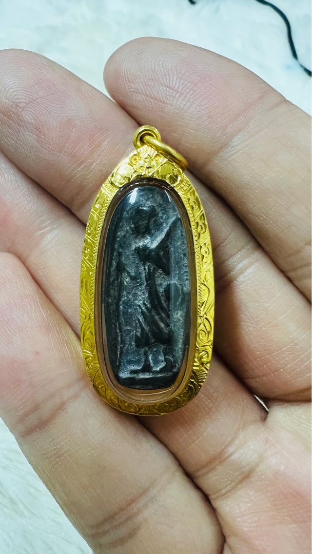 LP Kuay Phra Sivali Nur Bai Lan BE2500, Hobbies & Toys, Memorabilia ...