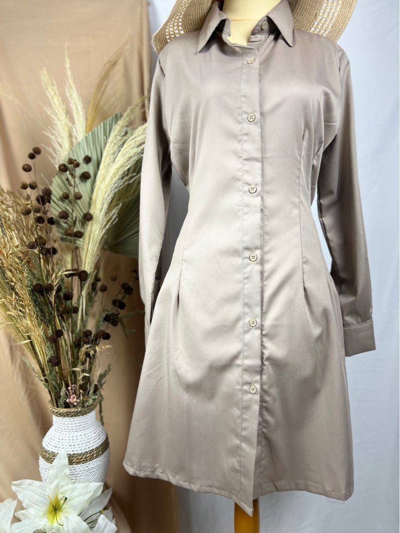 Maura Dress Brand New, Fesyen Wanita, Pakaian Wanita, Gaun & Rok di ...