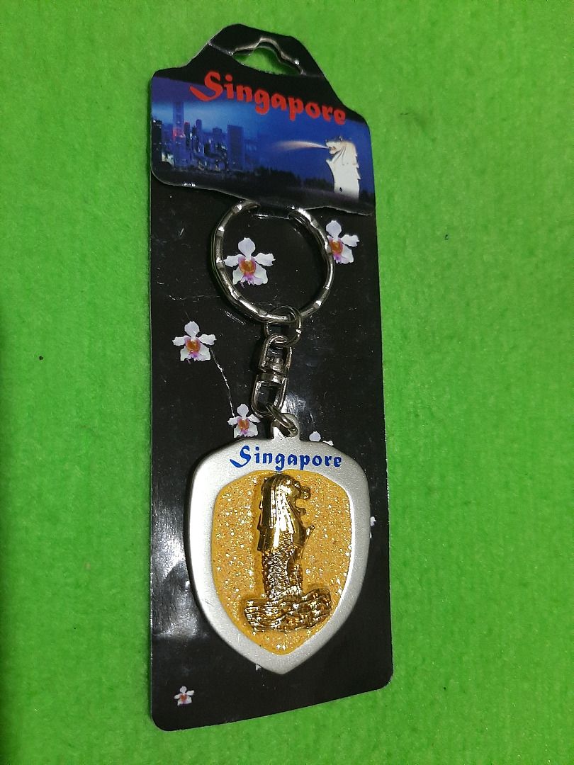 Merlion Singapore Keychain, Hobbies & Toys, Travel, Travel Essentials ...