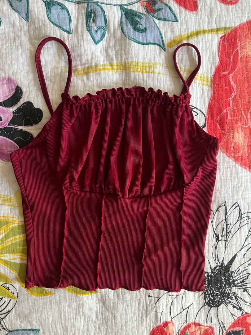 Milkmaid-Style Red Cropped Top, Women's Fashion, Tops, Sleeveless on ...