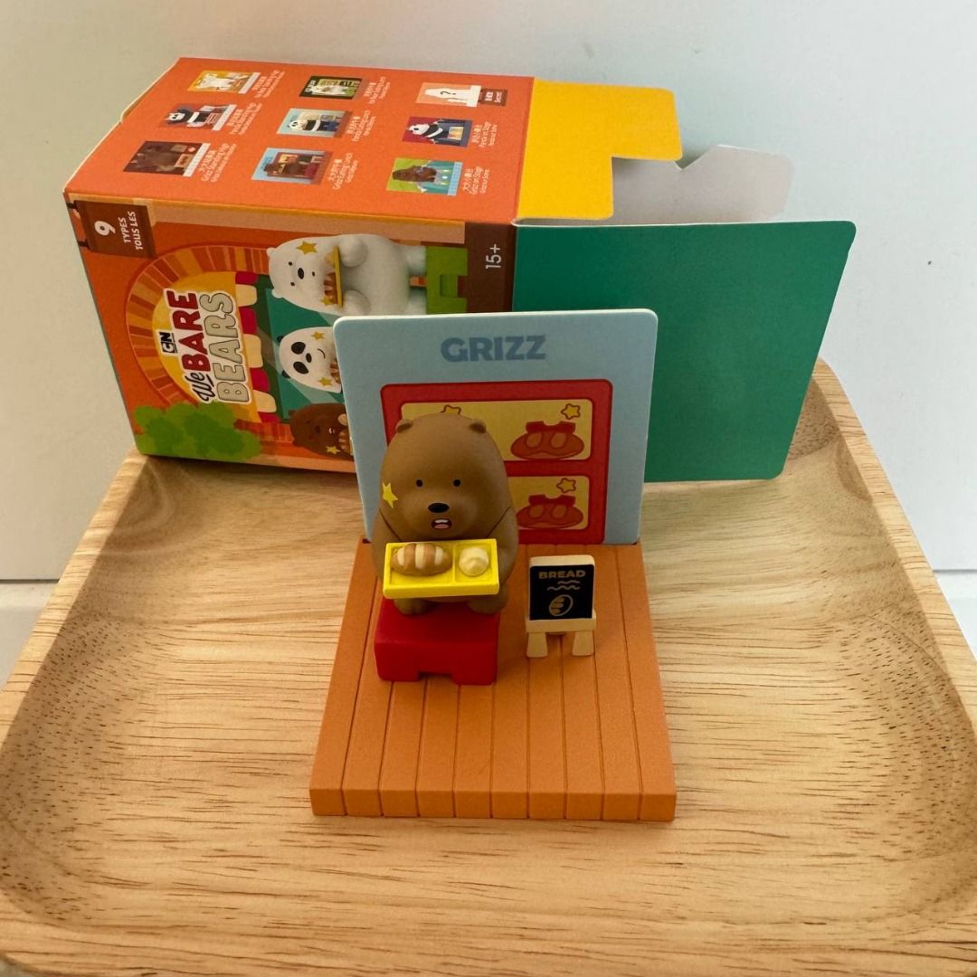 Miniso We Bare Bears Blind Box Mini Fun Collection Grizz Eating Lunch ...