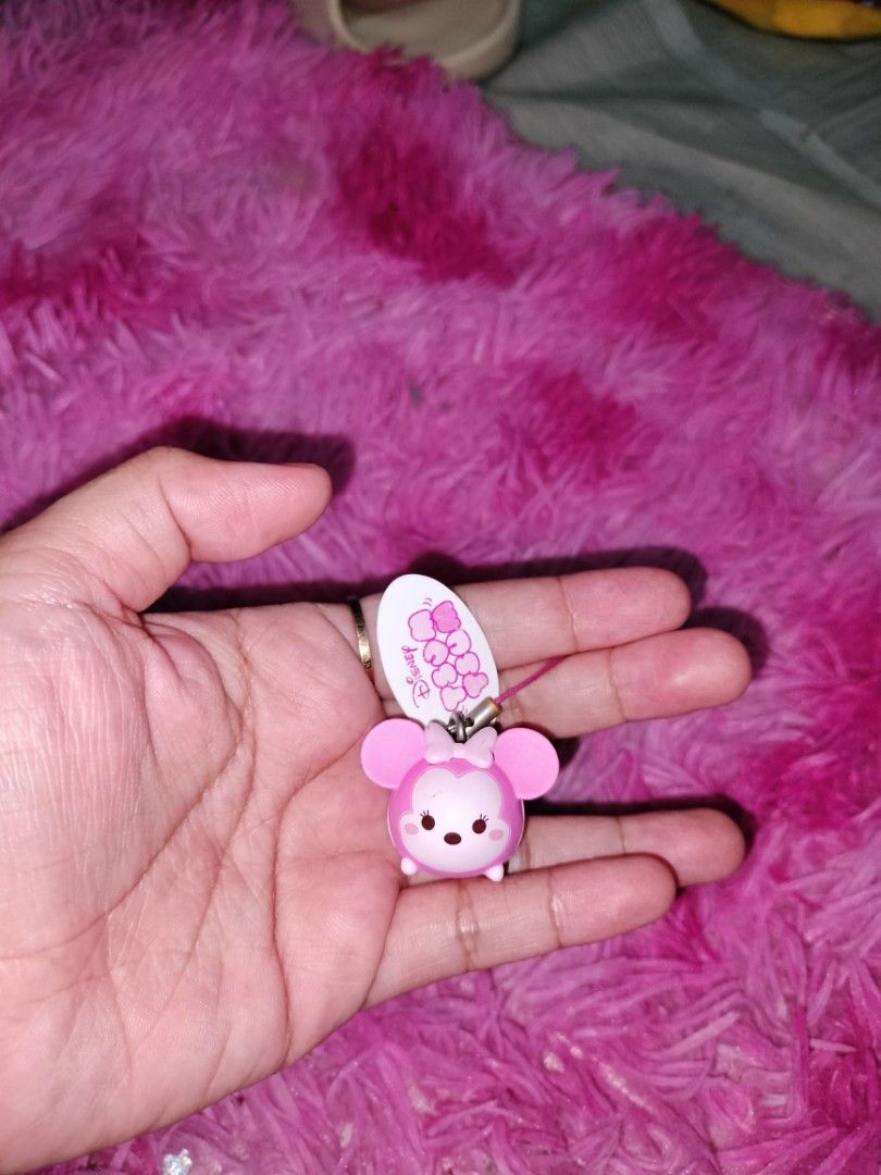 Minnie Mouse Phone Charms, Hobbies & Toys, Toys & Games on Carousell
