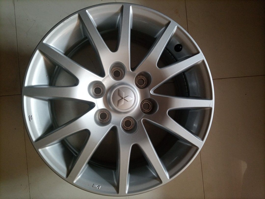 Mitsubishi mags 17inches 6holes, Car Parts & Accessories, Mags and ...