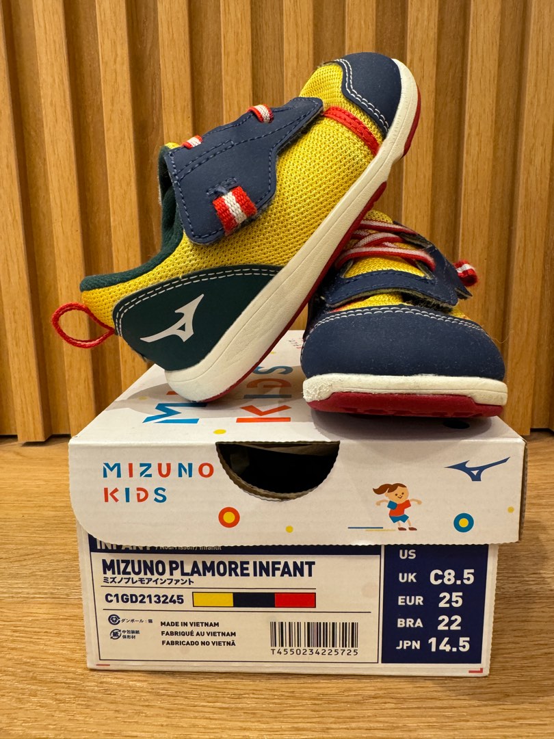 Mizuno Kids/嬰童美津龍, 兒童＆孕婦用品, 嬰兒及小童流行時尚 - Carousell