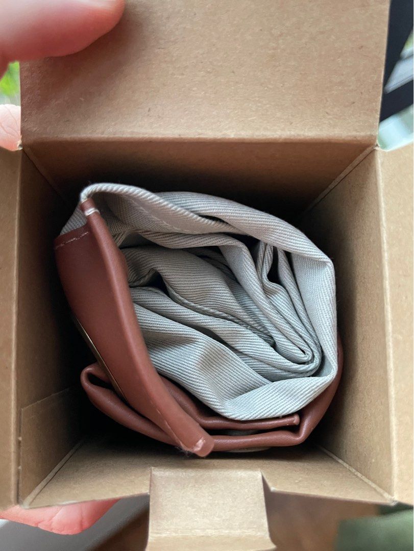 Nespresso Apron for Baristas, Furniture & Home Living, Kitchenware ...