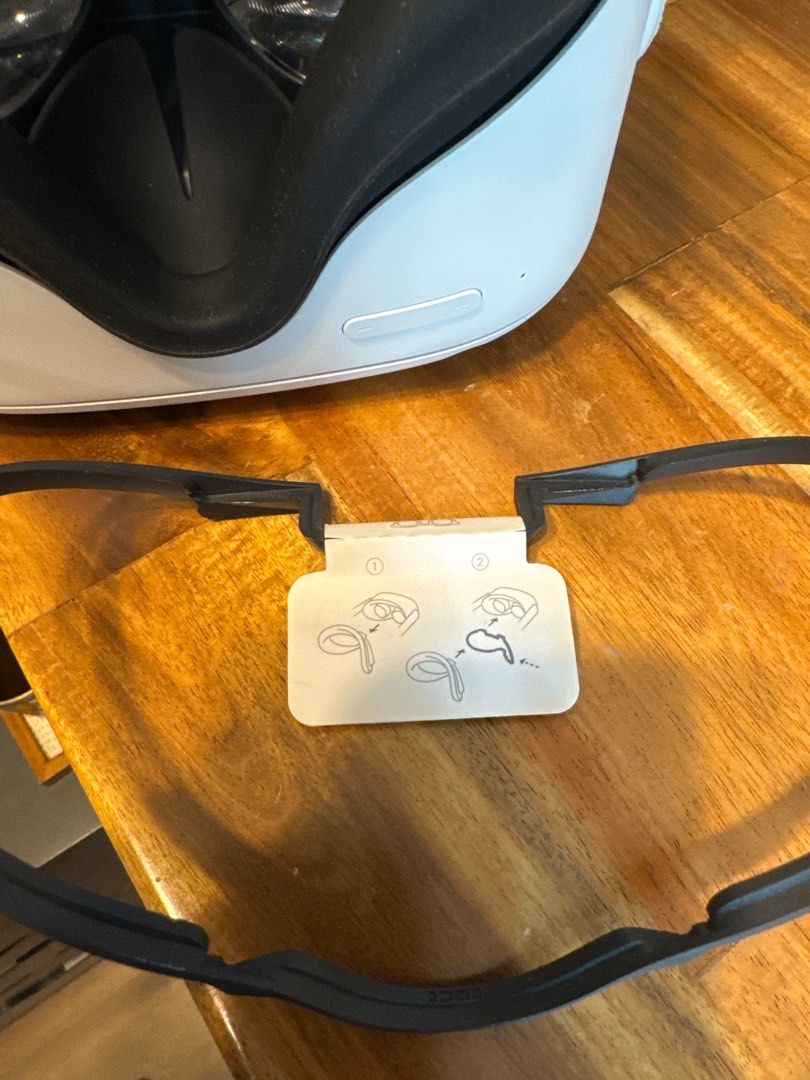 Oculus Quest 2 VR headset glasses spacer, Video Gaming, Gaming ...