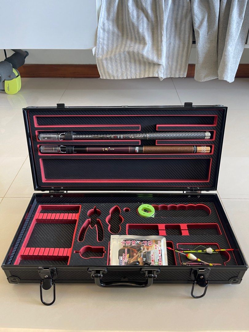 Prawning Box Tackle Box 枪箱, Sports Equipment, Fishing on Carousell