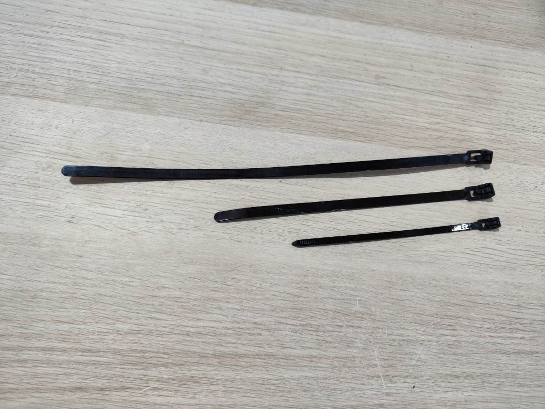 Removable cable ties, Furniture & Home Living, Home Improvement ...