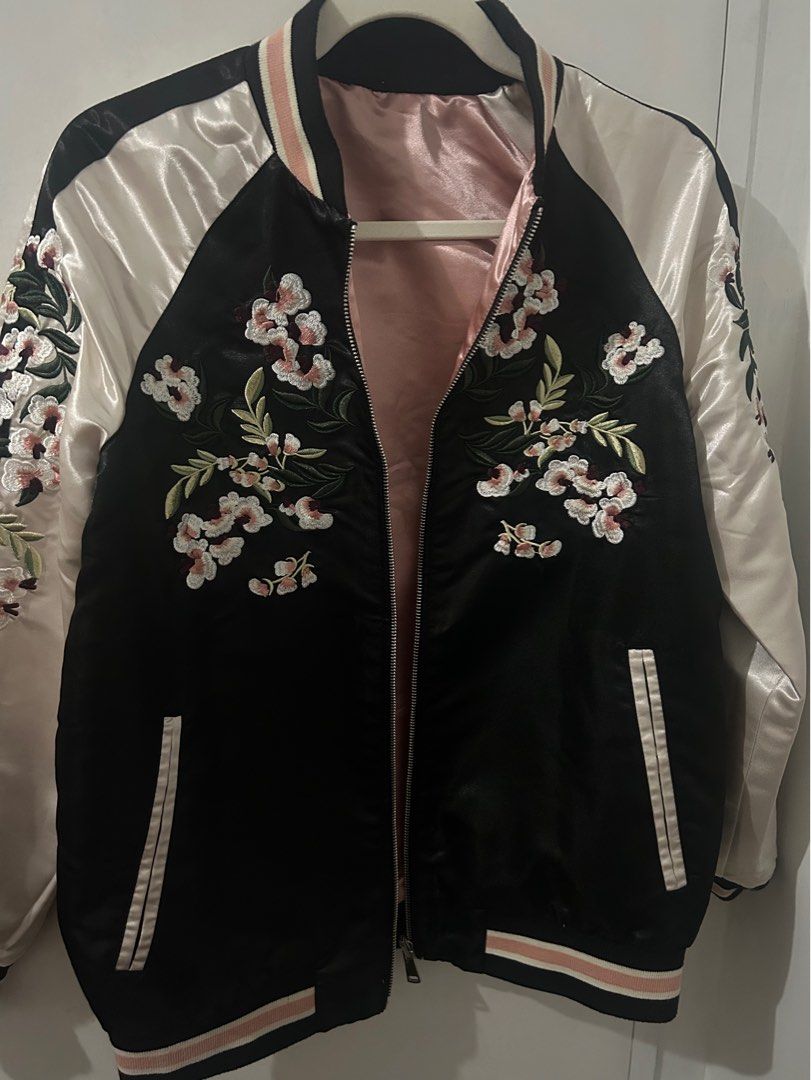 Reversible Sakura Jacket (M), Women's Fashion, Coats, Jackets and ...