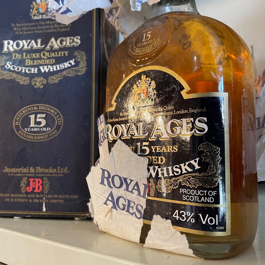 Royal Ages 15 whisky J&B RARE vintage w box 750ml, Food & Drinks, Alcoholic Beverages on Carousell