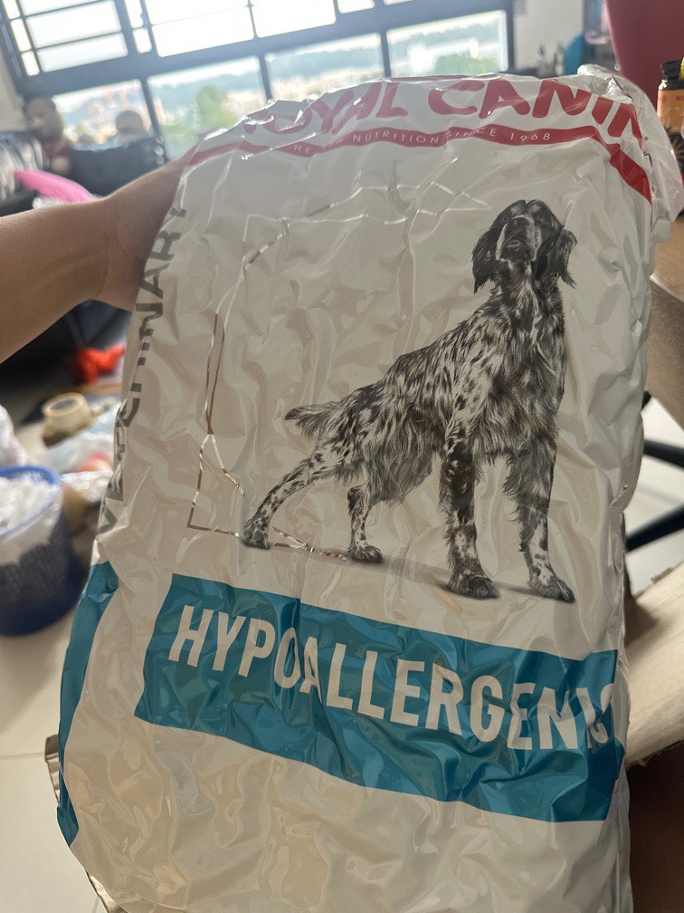 Royal Canin Hypoallergenic Dog Kibbles 7KG, Pet Supplies, Pet Food on ...
