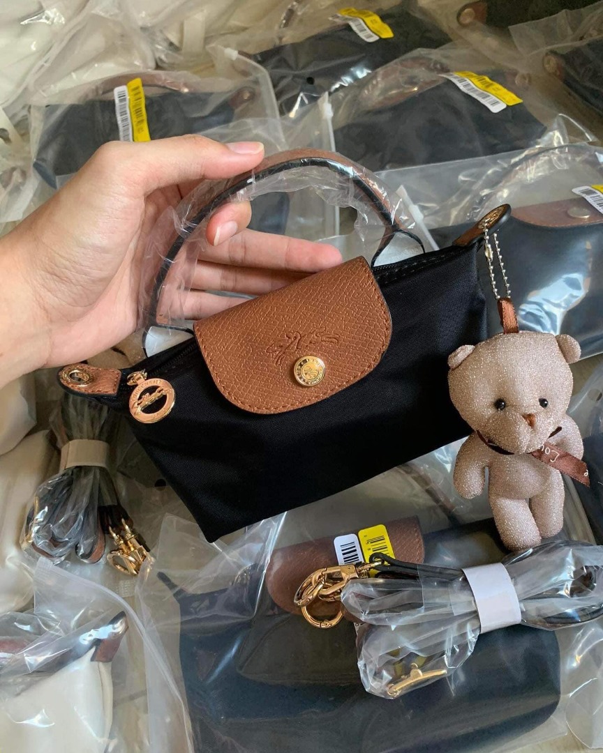 SALE! LC POUCH w/ Handle, Women's Fashion, Bags & Wallets, Purses ...